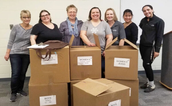 VOLUNTEER - Common Threads Thrift Store